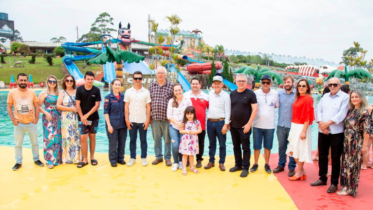 Caverá Country Park abre oficialmente 25ª temporada de verão - Uaaau!